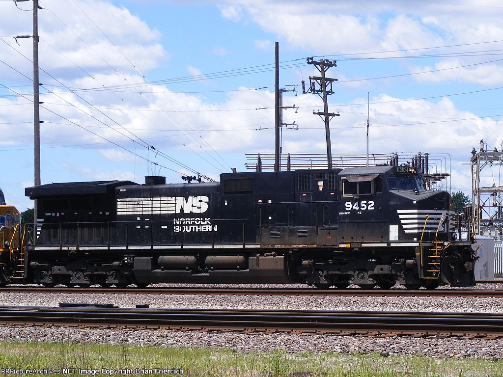 NS 9452